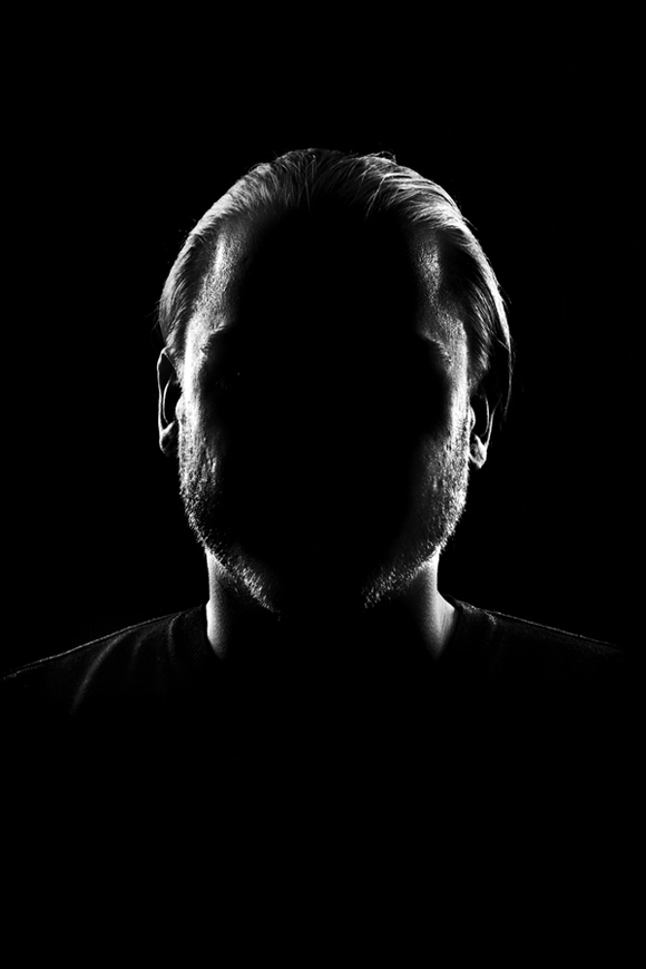 Los rostros sin rostro de Quentin Arnaud (15 imágenes)