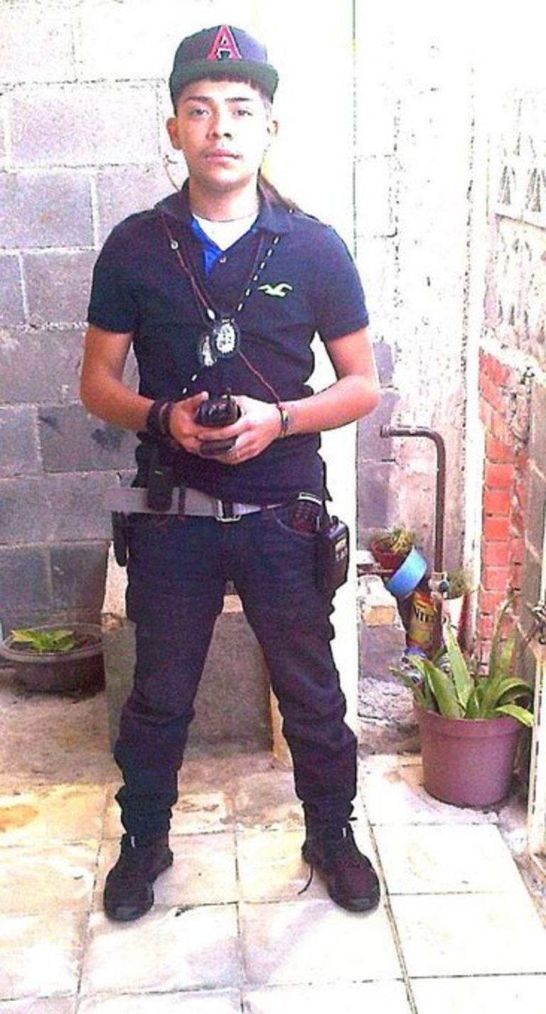 Muerto “Juanito Pistolas” a los 16, Cártel del Noreste tiene otro niño ...