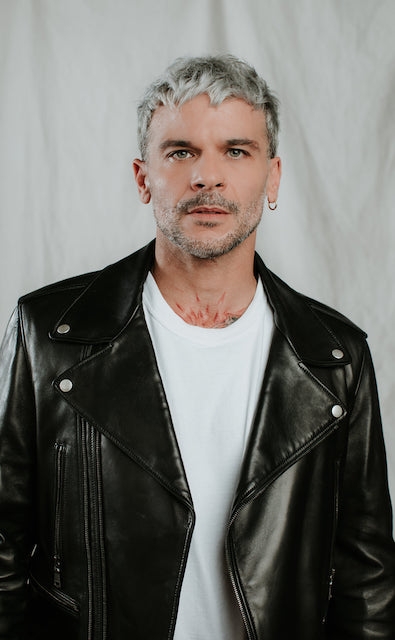 Pedro Capó celebra la vida cantándole a la muerte en "La Fiesta", su ...