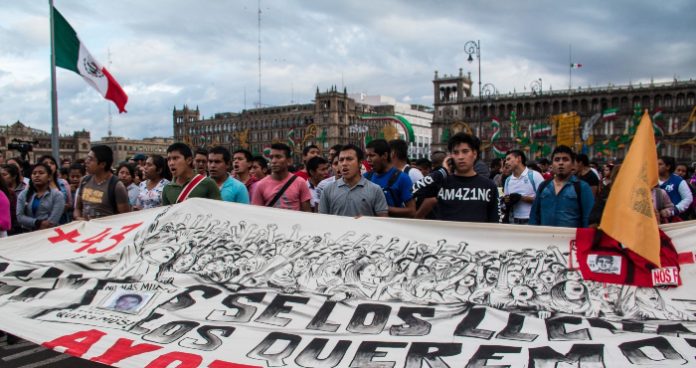 La Masacre de Tlatelolco: El 2 de octubre de 1968 | SinEmbargo MX