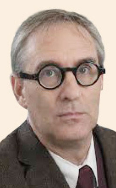 La historia siempre habita en la historia y se autodevora: Christopher ...